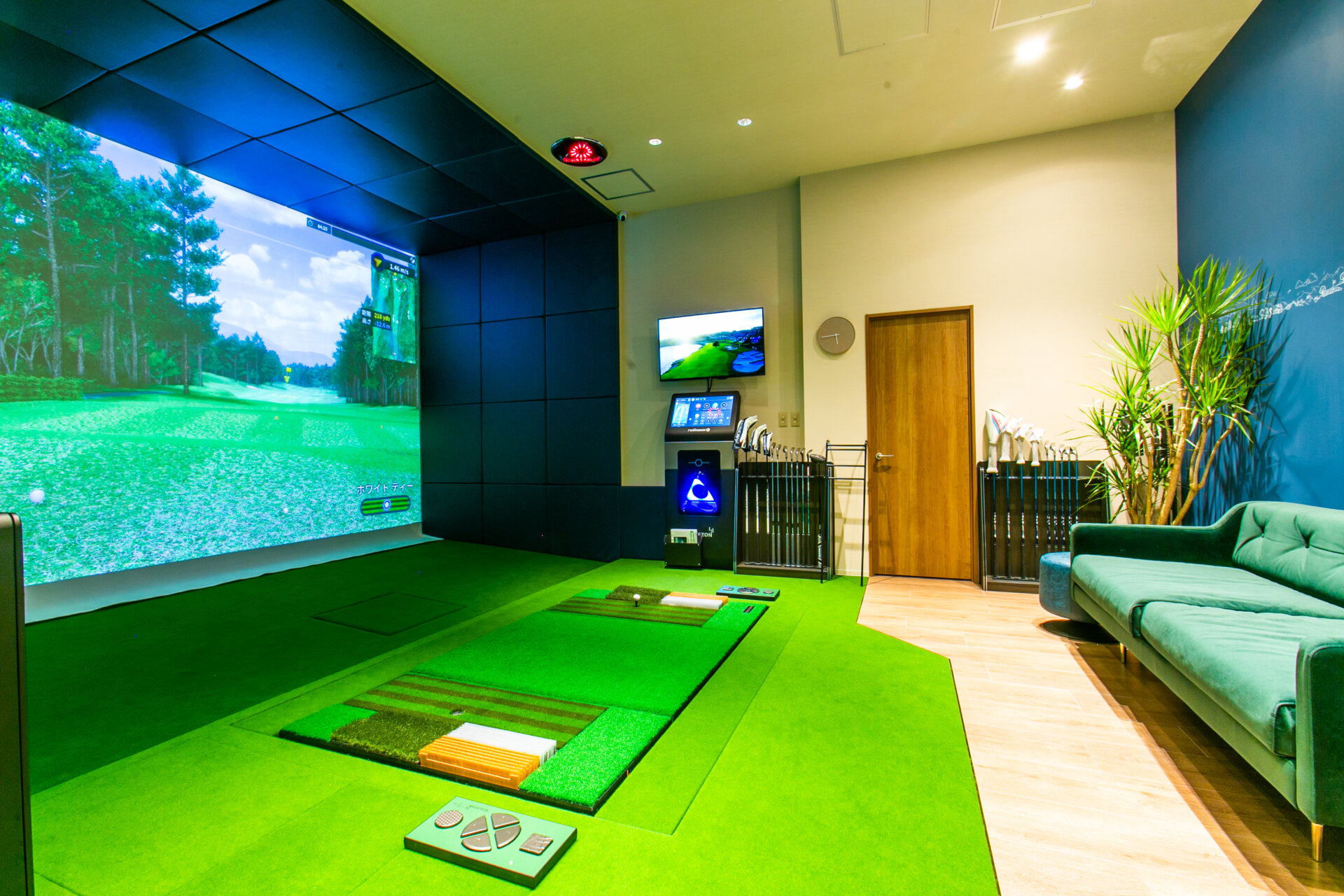 Lounge Range白金高輪がオープン！ | LoungeRange（ラウンジレンジ）｜24時間営業の会員制インドアゴルフ場・シミュレーションゴルフ場