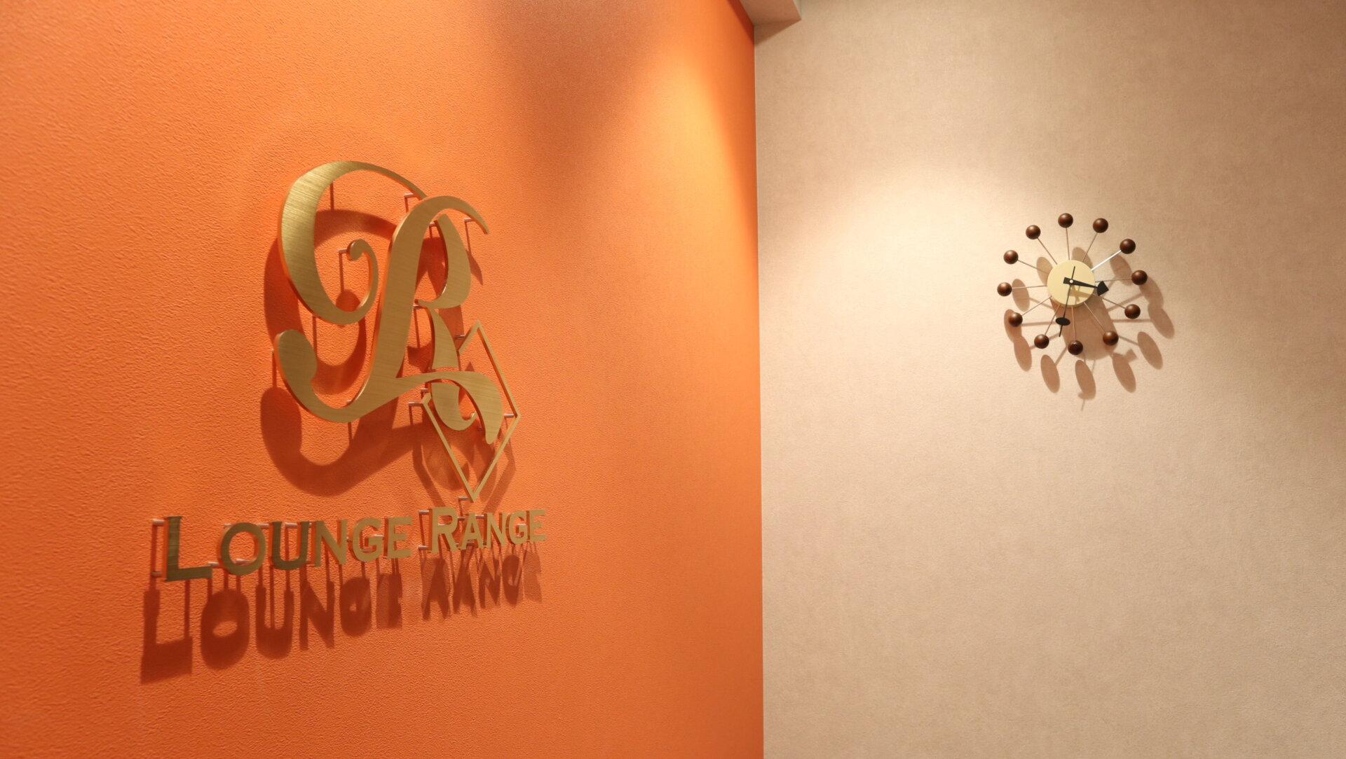 兵庫県初出店！Lounge Range神戸三宮がオープン | LoungeRange（ラウンジレンジ）｜24時間営業の会員制インドアゴルフ場・シミュレーションゴルフ場