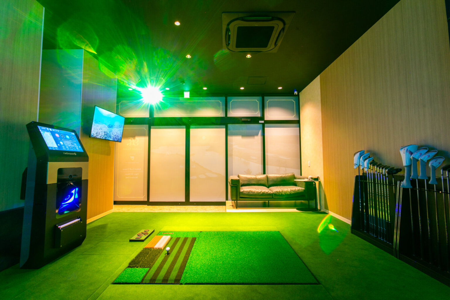 Lounge Range 白金高輪Ⅱ がオープン！ | LoungeRange（ラウンジレンジ）｜24時間営業の会員制インドアゴルフ場・シミュレーションゴルフ場